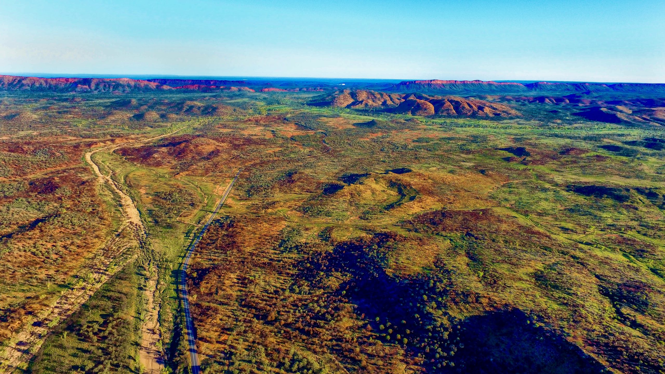 The magic of Simpsons Gap – Our Dusty Backroads