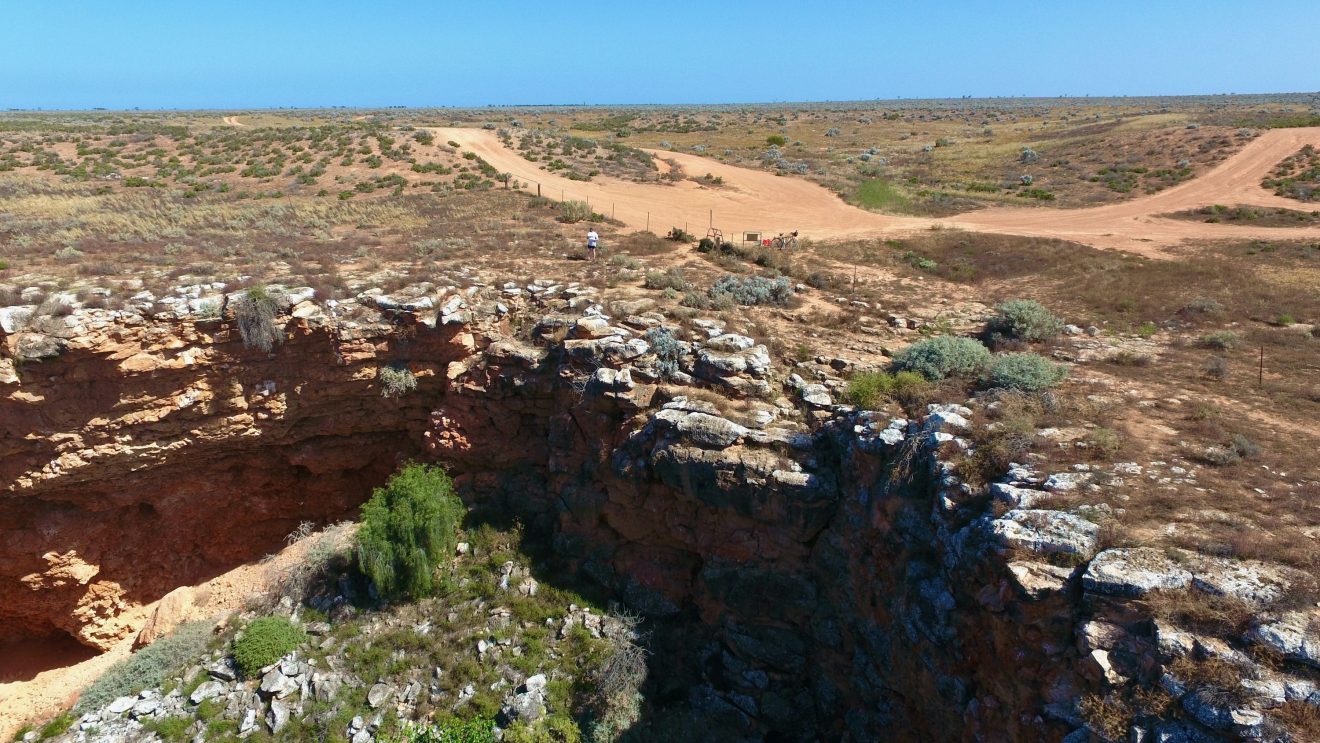 The ancient secrets of Koonalda Cave – Our Dusty Backroads